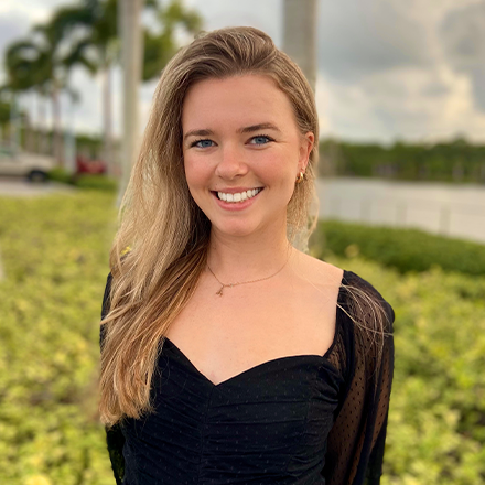 Meet The Team – Apple